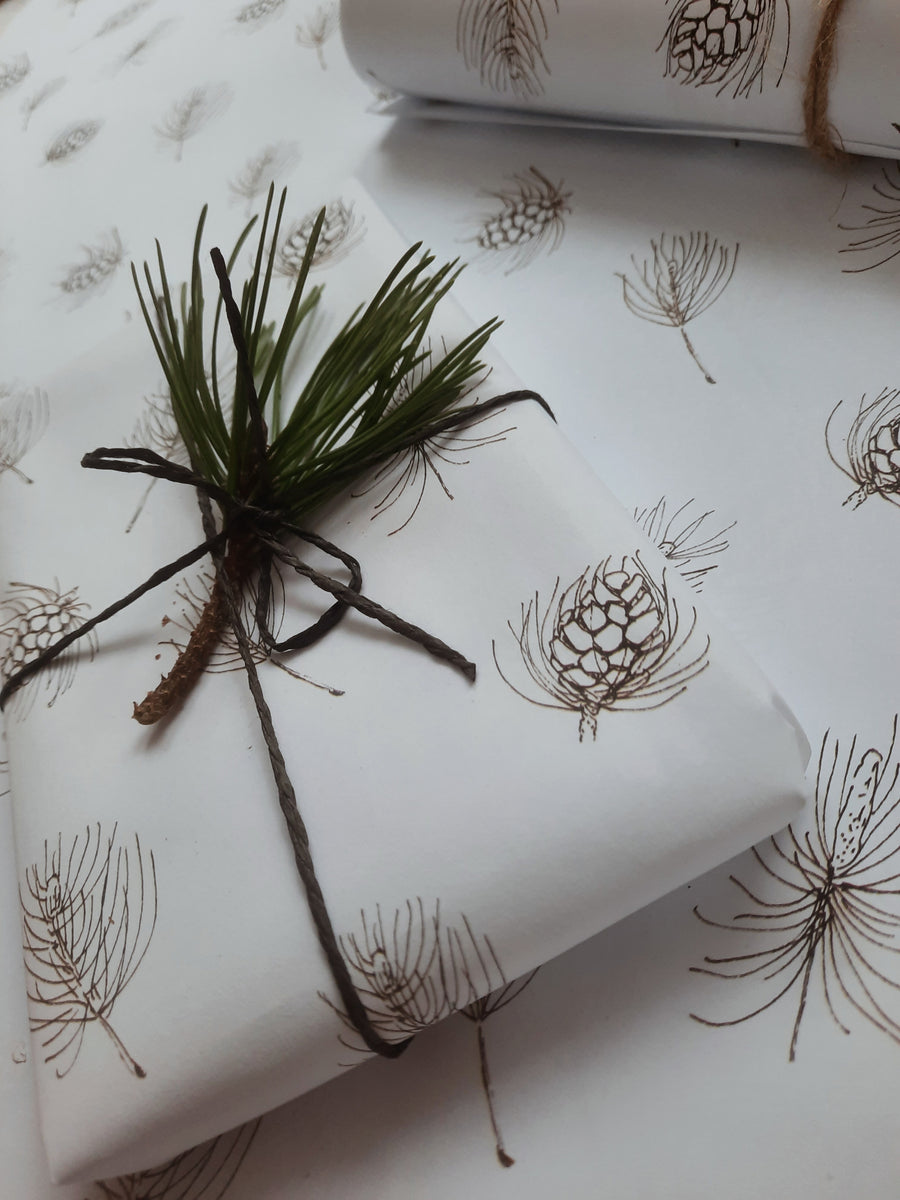 Pine graphical white wrapping paper – MyDesignPictures